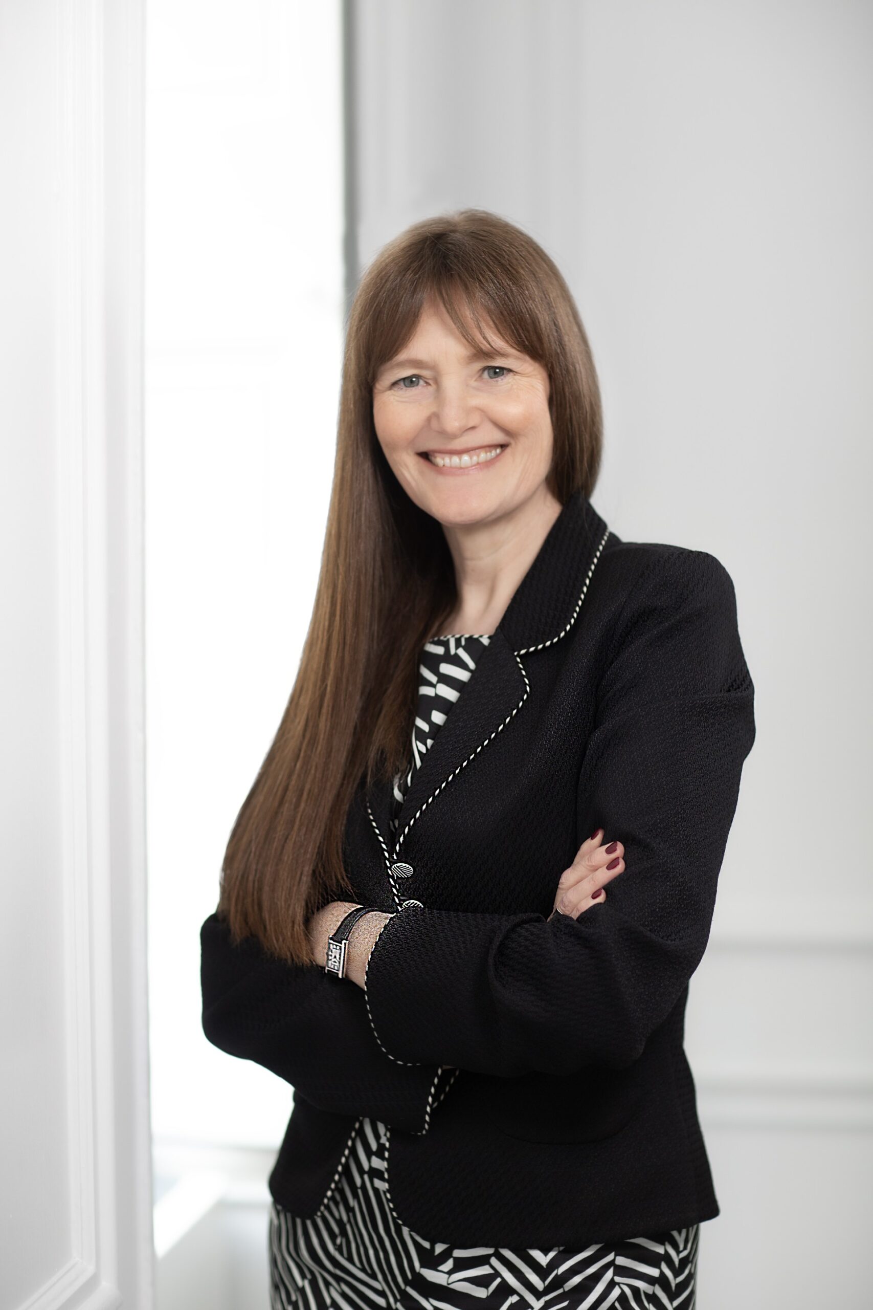 Nichola Gray KC - Expatriate Law